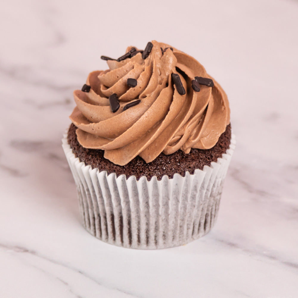 Custom Cupcakes Dubai Abu Dhabi UAE - Order Cupcakes Online Delivery ...